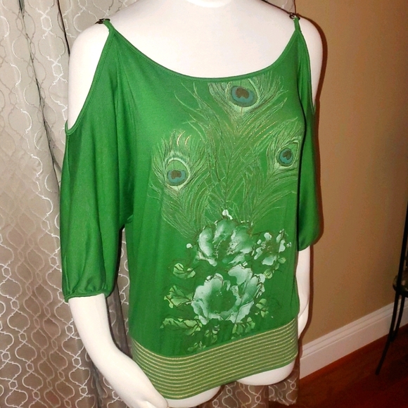 Annabelle | Tops | Green Coldshoulder Peacock Feather Top | Poshmark